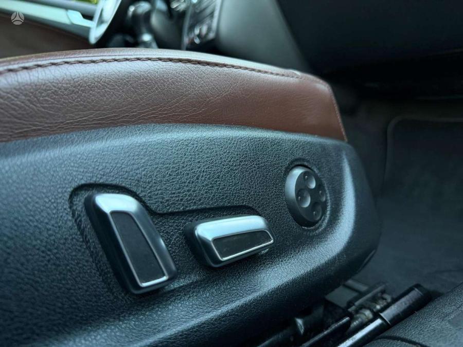 Черный Ауди А4 2009 в Каунас, объемом двигателя 1.97 л и пробегом 297 тыс. км за 5000 €, фото 17 на AUTOMOTO.COM.LV