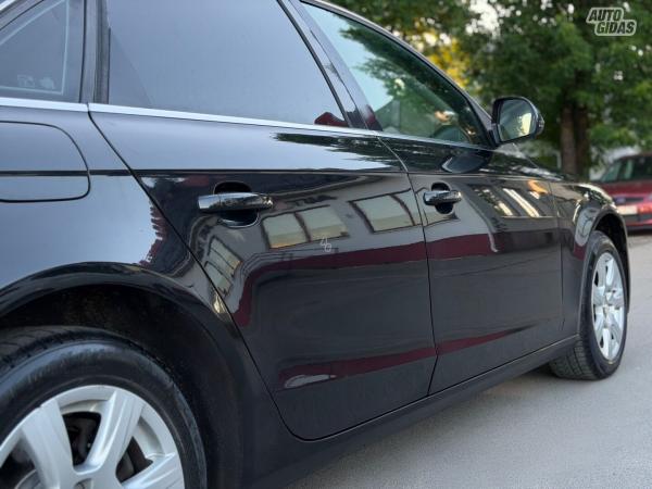 Melns Audi A4 2009 Kauņa, ar dzinēja tilpumu 2.00 L un nobraukumu 297 tūkst. km par 5000 €, foto 5 vietnē AUTOMOTO.COM.LV
