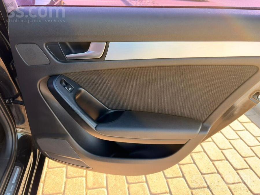 Melns Audi A4 2009 Ventspils, ar dzinēja tilpumu 2.00 L un nobraukumu 353 tūkst. km par 4500 €, foto 19 vietnē AUTOMOTO.COM.LV