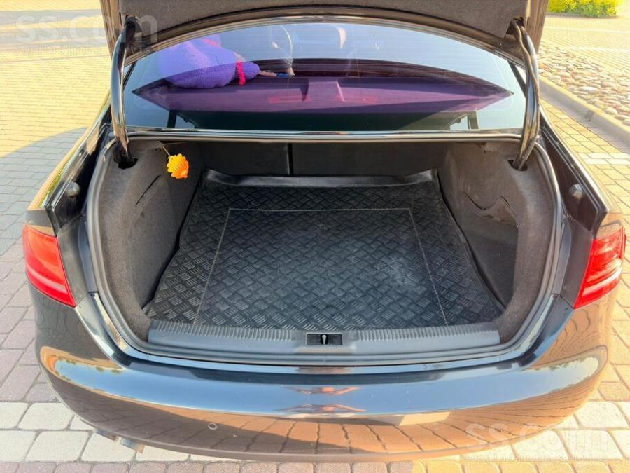 Melns Audi A4 2009 Ventspils, ar dzinēja tilpumu 2.00 L un nobraukumu 353 tūkst. km par 4500 €, foto 22 vietnē AUTOMOTO.COM.LV