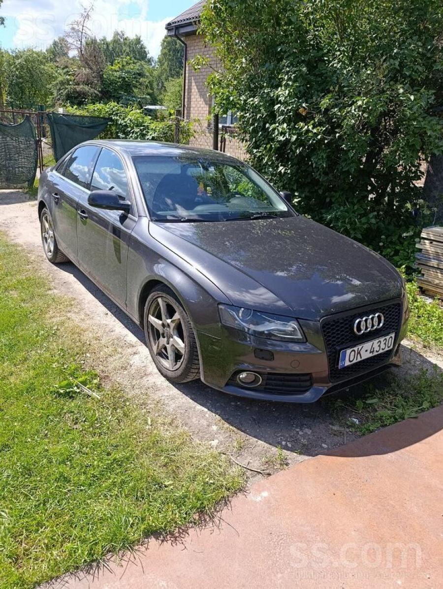 Black Audi A4 2009 in Riga, with an engine capacity of 2.00 L and mileage of 338 thousand km for 4300 €, photo 1 on AUTOMOTO.COM.LV