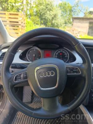 Black Audi A4 2009 in Riga, with an engine capacity of 2.00 L and mileage of 338 thousand km for 4300 €, photo 14 on AUTOMOTO.COM.LV