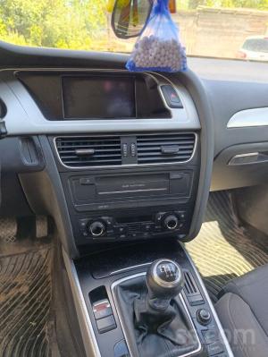 Melns Audi A4 2009 Rīga, ar dzinēja tilpumu 2.00 L un nobraukumu 338 tūkst. km par 4300 €, foto 15 vietnē AUTOMOTO.COM.LV