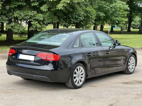 Черный Ауди А4 2009 в Вильнюс, объемом двигателя 1.97 л и пробегом 320 тыс. км за 3999 €, фото 5 на AUTOMOTO.COM.LV