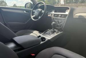 Melns Audi A4 2009 Viļņa, ar dzinēja tilpumu 2.00 L un nobraukumu 298 tūkst. km par 2900 €, foto 6 vietnē AUTOMOTO.COM.LV
