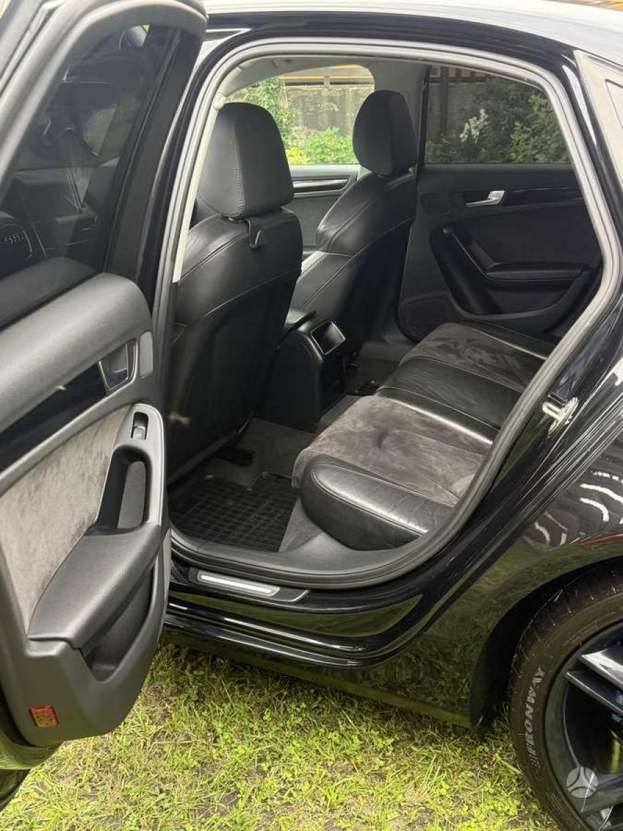 Melns Audi A4 2009 Viļņa, ar dzinēja tilpumu 1.97 L un nobraukumu 282 tūkst. km par 6800 €, foto 15 vietnē AUTOMOTO.COM.LV
