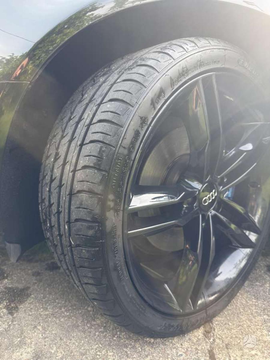 Melns Audi A4 2009 Viļņa, ar dzinēja tilpumu 1.97 L un nobraukumu 282 tūkst. km par 6800 €, foto 19 vietnē AUTOMOTO.COM.LV