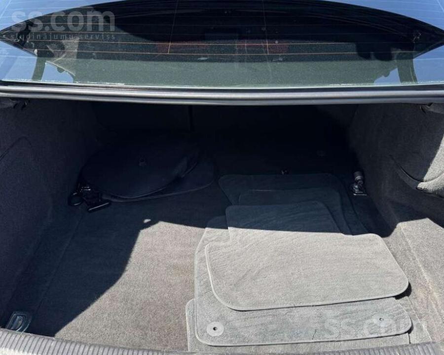Black Audi A4 2009 in Telschi, with an engine capacity of 2.00 L and mileage of 254 thousand km for 6290 €, photo 19 on AUTOMOTO.COM.LV