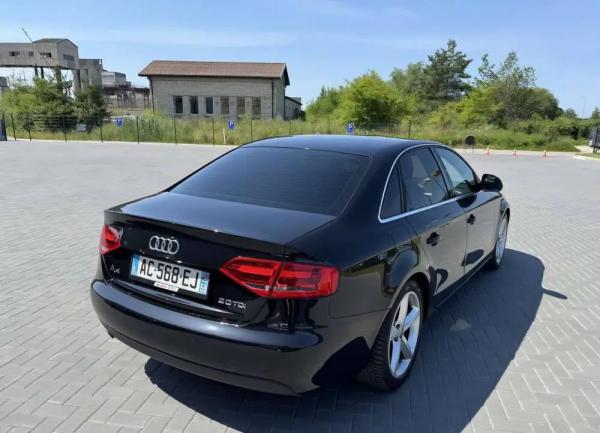 Melns Audi A4 2009 Telšiai, ar dzinēja tilpumu 2.00 L un nobraukumu 254 tūkst. km par 6290 €, foto 9 vietnē AUTOMOTO.COM.LV