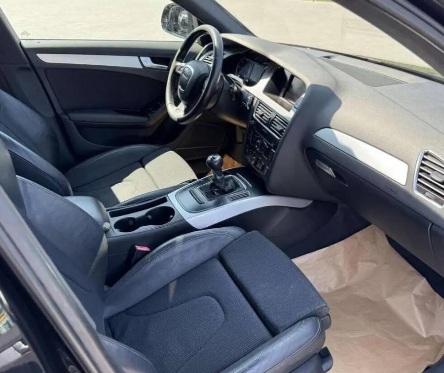 Melns Audi A4 2009 Telšiai, ar dzinēja tilpumu 2.00 L un nobraukumu 254 tūkst. km par 6290 €, foto 14 vietnē AUTOMOTO.COM.LV