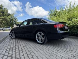Black Audi A4 2009 in Tukums, with an engine capacity of 1.80 L and mileage of 173 thousand km for 6990 €, photo 13 on AUTOMOTO.COM.LV