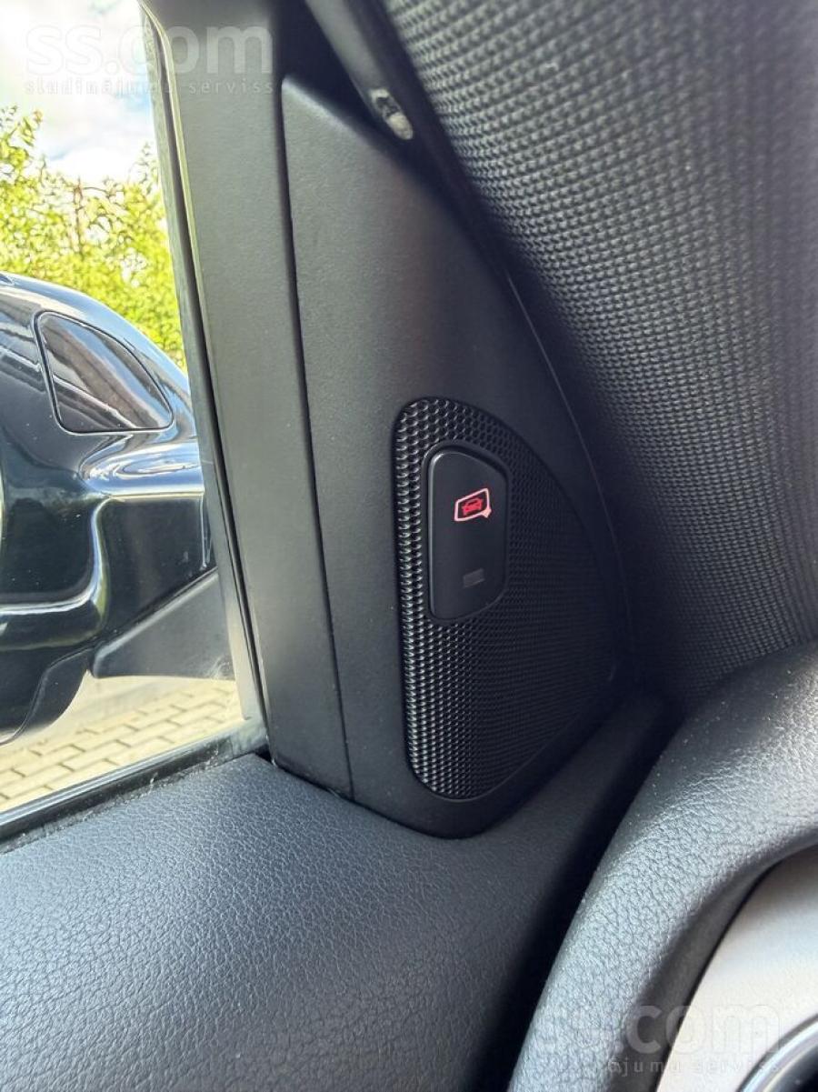 Black Audi A4 2009 in Tukums, with an engine capacity of 1.80 L and mileage of 173 thousand km for 6990 €, photo 24 on AUTOMOTO.COM.LV