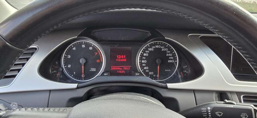 Black Audi A4 2009 in Vilnius, with an engine capacity of 1.80 L and mileage of 206 thousand km for 3200 €, photo 21 on AUTOMOTO.COM.LV