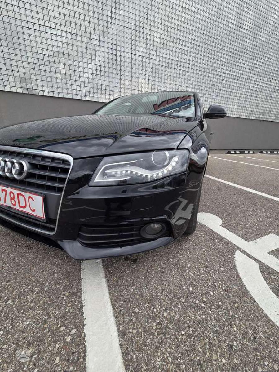 Black Audi A4 2009 in Kaunas, with an engine capacity of 1.80 L and mileage of 159 thousand km for 5400 €, photo 1 on AUTOMOTO.COM.LV