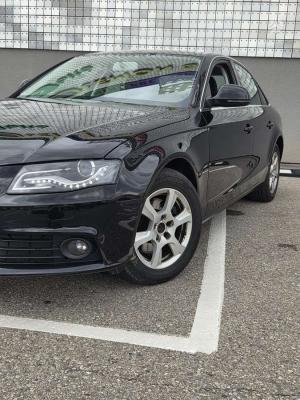 Black Audi A4 2009 in Kaunas, with an engine capacity of 1.80 L and mileage of 159 thousand km for 5400 €, photo 3 on AUTOMOTO.COM.LV