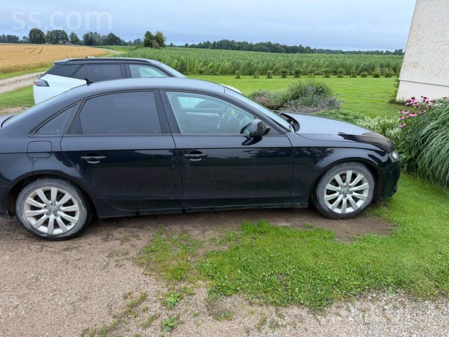 Black Audi A4 2009 in Tukums, with an engine capacity of 2.00 L and mileage of 365 thousand km for 3500 €, photo 4 on AUTOMOTO.COM.LV