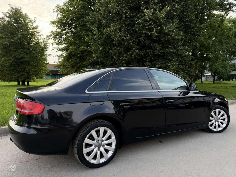 Melns Audi A4 2009 Kauņa, ar dzinēja tilpumu 1.97 L un nobraukumu 352 tūkst. km par 4800 €, foto 21 vietnē AUTOMOTO.COM.LV