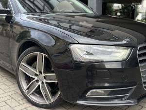 Black Audi A4 2009 in Kaunas, with an engine capacity of 2.00 L and mileage of 250 thousand km for 2750 €, photo 8 on AUTOMOTO.COM.LV