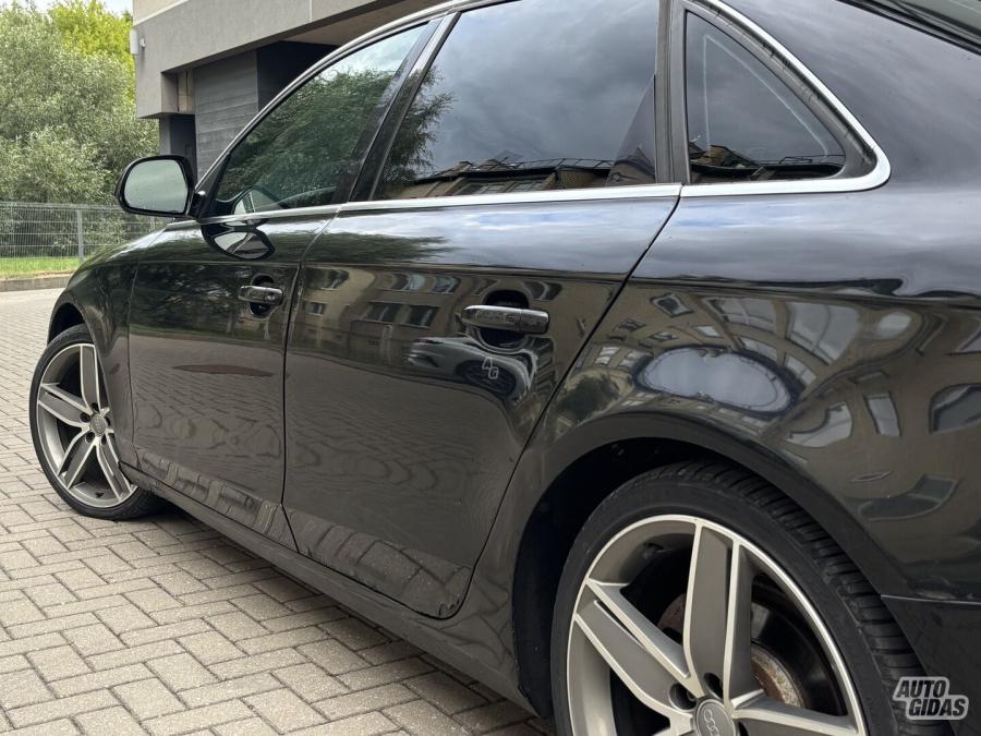 Black Audi A4 2009 in Kaunas, with an engine capacity of 2.00 L and mileage of 250 thousand km for 2750 €, photo 12 on AUTOMOTO.COM.LV