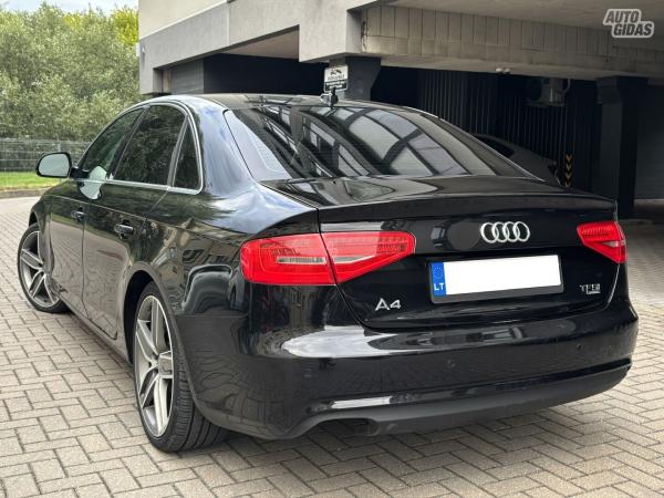 Melns Audi A4 2009 Kauņa, ar dzinēja tilpumu 2.00 L un nobraukumu 250 tūkst. km par 2750 €, foto 10 vietnē AUTOMOTO.COM.LV