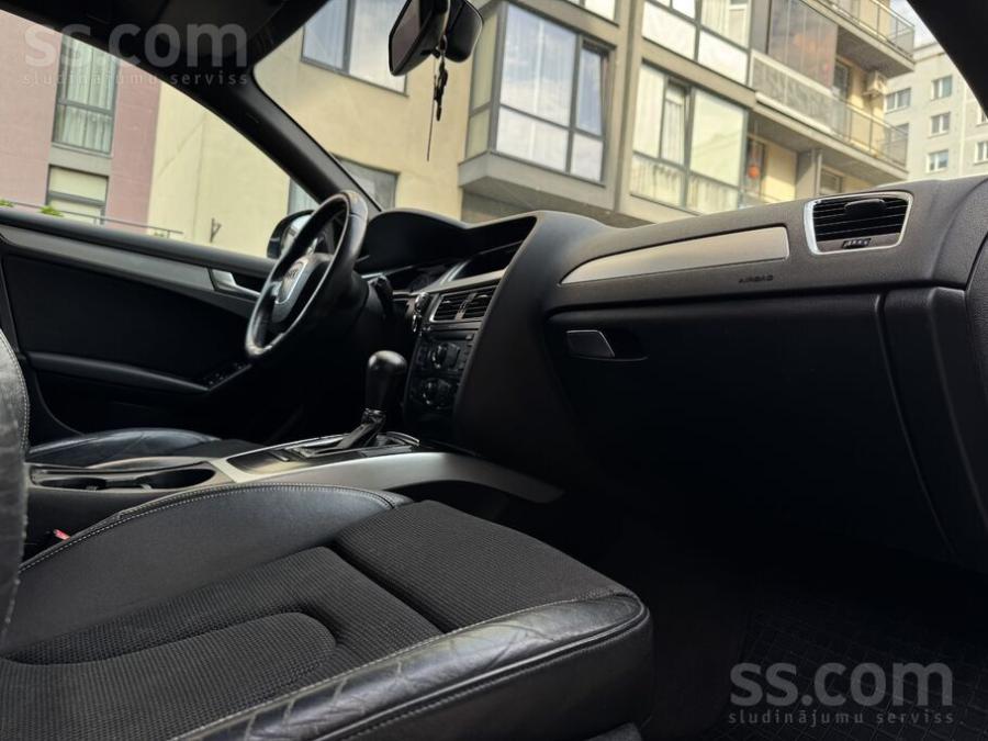 Black Audi A4 2009 in Riga, with an engine capacity of 2.00 L and mileage of 355 thousand km for 4990 €, photo 11 on AUTOMOTO.COM.LV