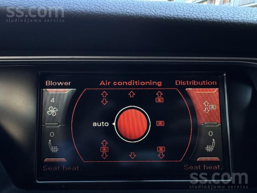 Black Audi A4 2009 in Riga, with an engine capacity of 2.00 L and mileage of 355 thousand km for 4990 €, photo 16 on AUTOMOTO.COM.LV