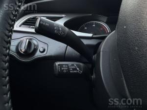 Black Audi A4 2009 in Riga, with an engine capacity of 2.00 L and mileage of 355 thousand km for 4990 €, photo 22 on AUTOMOTO.COM.LV