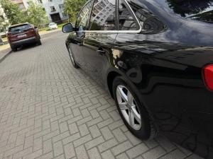 Black Audi A4 2009 in Riga, with an engine capacity of 2.00 L and mileage of 355 thousand km for 4990 €, photo 6 on AUTOMOTO.COM.LV