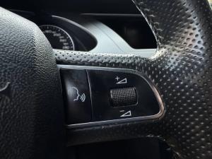 Black Audi A4 2009 in Riga, with an engine capacity of 2.00 L and mileage of 355 thousand km for 4990 €, photo 20 on AUTOMOTO.COM.LV