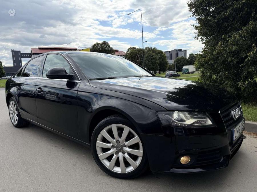 Black Audi A4 2009 in Kaunas, with an engine capacity of 1.97 L and mileage of 346 thousand km for 4750 €, photo 3 on AUTOMOTO.COM.LV