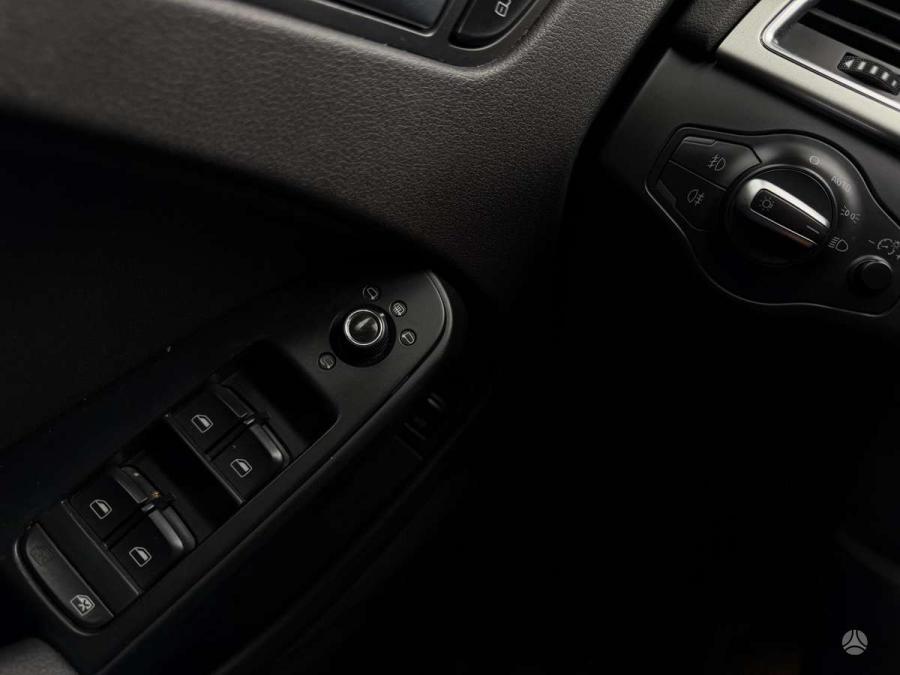 Black Audi A4 2009 in Kaunas, with an engine capacity of 1.97 L and mileage of 346 thousand km for 4750 €, photo 7 on AUTOMOTO.COM.LV
