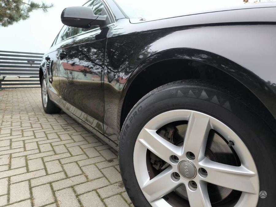Melns Audi A4 2010 Druskininkai, ar dzinēja tilpumu 2.00 L un nobraukumu 279 tūkst. km par 4990 €, foto 11 vietnē AUTOMOTO.COM.LV