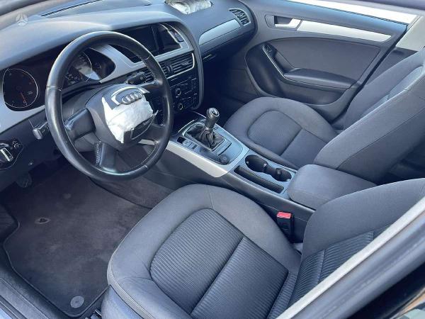 Melns Audi A4 2010 Klaipėda, ar dzinēja tilpumu 1.97 L un nobraukumu 382 tūkst. km par 2200 €, foto 11 vietnē AUTOMOTO.COM.LV