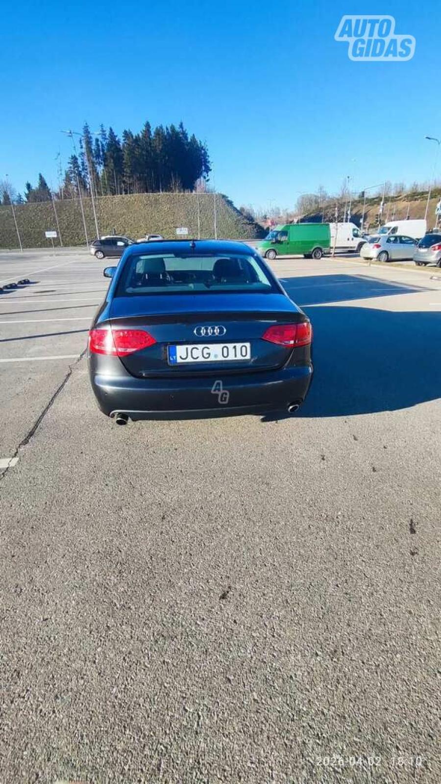 Black Audi A4 2010 in Vilnius, with an engine capacity of 2.70 L and mileage of 363 thousand km for 3200 €, photo 3 on AUTOMOTO.COM.LV