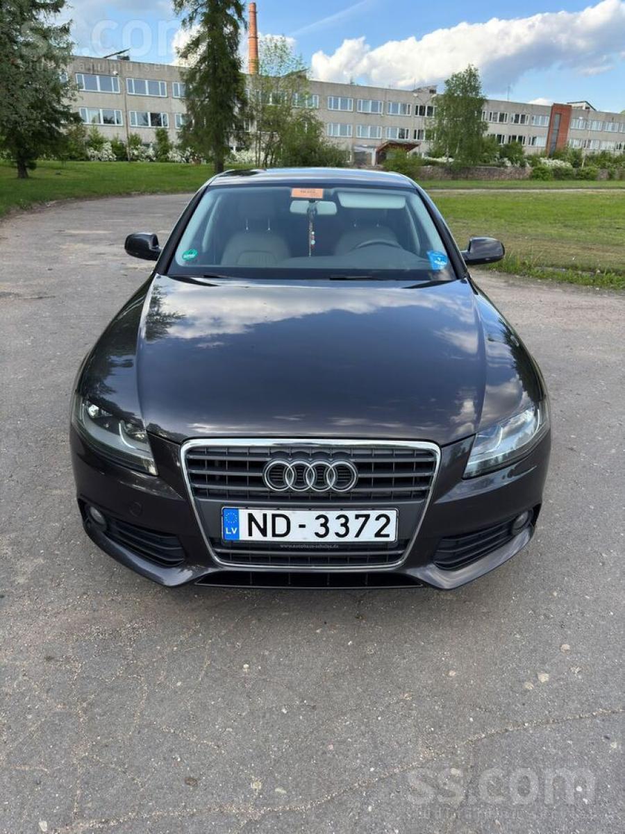 Black Audi A4 2010 in Riga, with an engine capacity of 1.80 L and mileage of 278 thousand km for 5490 €, photo 1 on AUTOMOTO.COM.LV