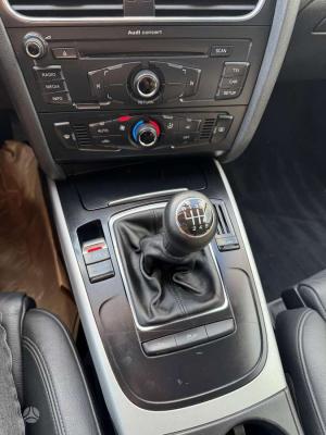 Melns Audi A4 2010 Telšiai, ar dzinēja tilpumu 1.97 L un nobraukumu 245 tūkst. km par 5300 €, foto 26 vietnē AUTOMOTO.COM.LV