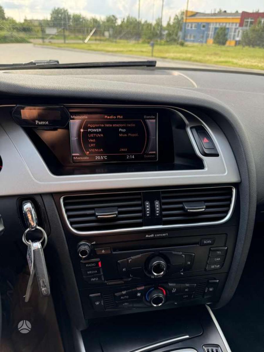 Melns Audi A4 2010 Telšiai, ar dzinēja tilpumu 1.97 L un nobraukumu 245 tūkst. km par 5300 €, foto 27 vietnē AUTOMOTO.COM.LV