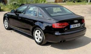 Black Audi A4 2010 in Vilnius, with an engine capacity of 2.00 L and mileage of 286 thousand km for 2900 €, photo 4 on AUTOMOTO.COM.LV