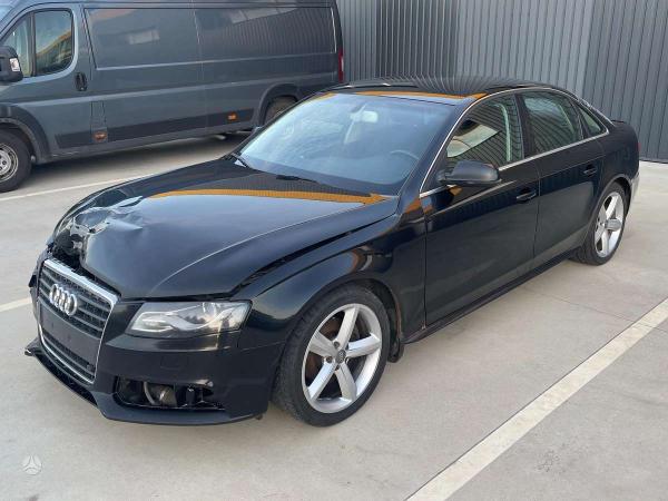 Melns Audi A4 2010 Klaipėda, ar dzinēja tilpumu 1.97 L un nobraukumu 382 tūkst. km par 2100 €, foto 1 vietnē AUTOMOTO.COM.LV
