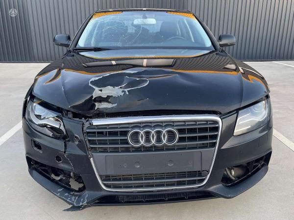 Melns Audi A4 2010 Klaipėda, ar dzinēja tilpumu 1.97 L un nobraukumu 382 tūkst. km par 2100 €, foto 7 vietnē AUTOMOTO.COM.LV