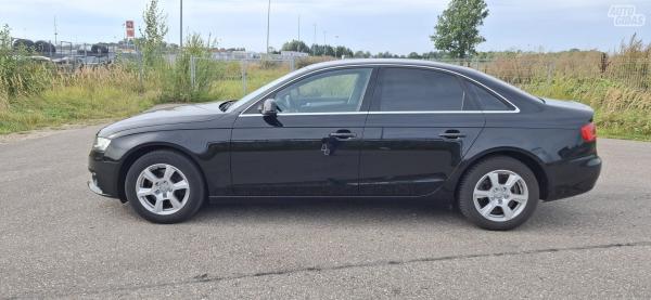 Audi A4 2010 in Marijampole on AUTOMOTO.COM.LV Black Audi A4 2010 in Marijampole, with an engine capacity of 1.80 L and mileage of 94 thousand km for 5600 €, photo 6 on AUTOMOTO.COM.LV