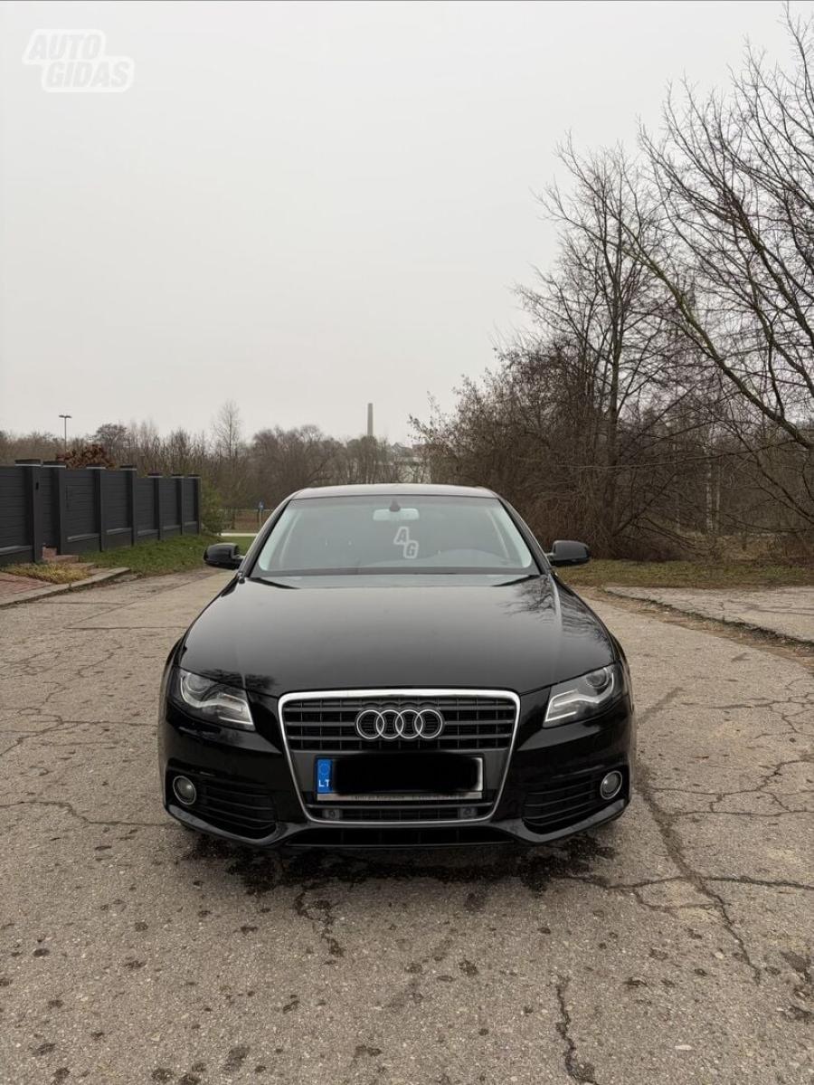 Black Audi A4 2011 in Panevezys, with an engine capacity of 2.00 L and mileage of 331 thousand km for 6400 €, photo 4 on AUTOMOTO.COM.LV