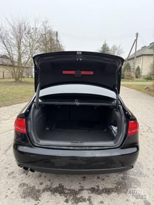 Black Audi A4 2011 in Panevezys, with an engine capacity of 2.00 L and mileage of 331 thousand km for 6400 €, photo 6 on AUTOMOTO.COM.LV