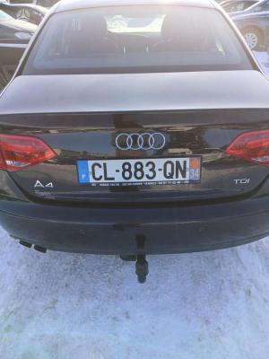 Black Audi A4 2011 in Utena, with an engine capacity of 1.97 L and mileage of 233 thousand km for 5900 €, photo 14 on AUTOMOTO.COM.LV