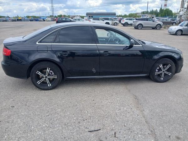 Black Audi A4 2011 in Panevezys, with an engine capacity of 2.00 L and mileage of 230 thousand km for 5100 €, photo 9 on AUTOMOTO.COM.LV