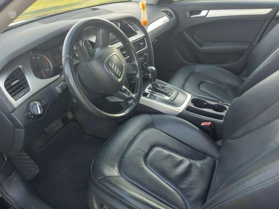Melns Audi A4 2011 Alīta, ar dzinēja tilpumu 1.98 L un nobraukumu 227 tūkst. km par 4800 €, foto 7 vietnē AUTOMOTO.COM.LV