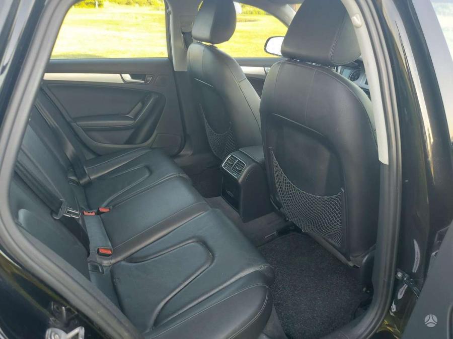 Melns Audi A4 2011 Alīta, ar dzinēja tilpumu 1.98 L un nobraukumu 227 tūkst. km par 4800 €, foto 8 vietnē AUTOMOTO.COM.LV