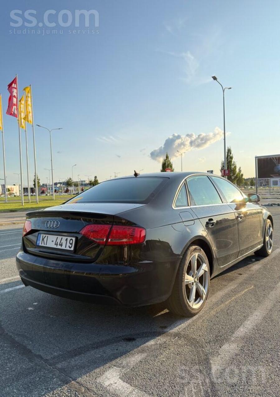 Black Audi A4 2011 in Riga, with an engine capacity of 2.00 L and mileage of 307 thousand km for 5700 €, photo 5 on AUTOMOTO.COM.LV