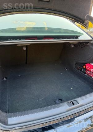 Black Audi A4 2011 in Riga, with an engine capacity of 2.00 L and mileage of 307 thousand km for 5700 €, photo 14 on AUTOMOTO.COM.LV