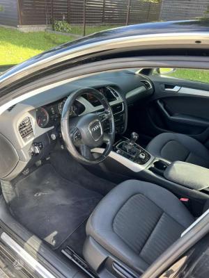 Black Audi A4 2011 in Utena, with an engine capacity of 2.00 L and mileage of 270 thousand km for 5850 €, photo 19 on AUTOMOTO.COM.LV